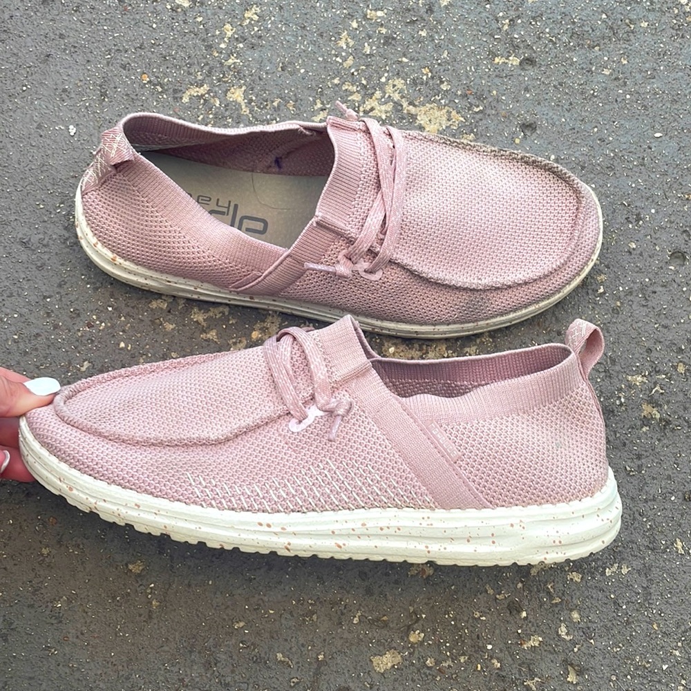 Hey Dude Pink Wendy Womens 11 - Gem